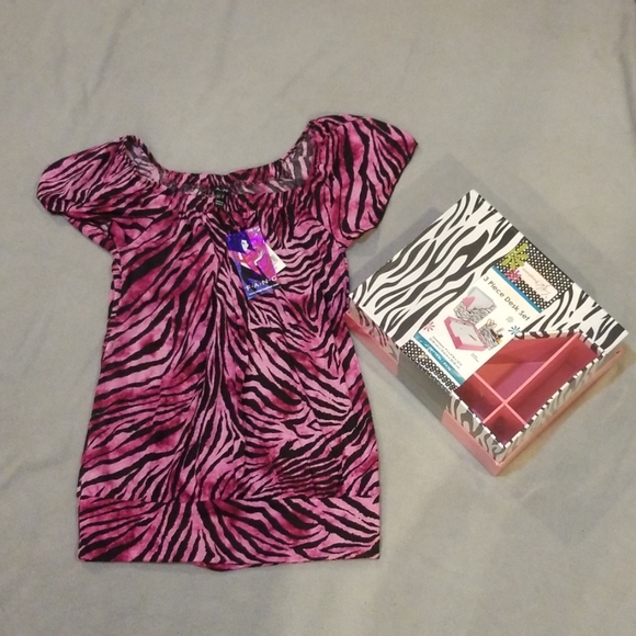 FANG | Tops | Hot Pink Zebra Items Med Shirt And 3 Pc Desk Set | Poshmark